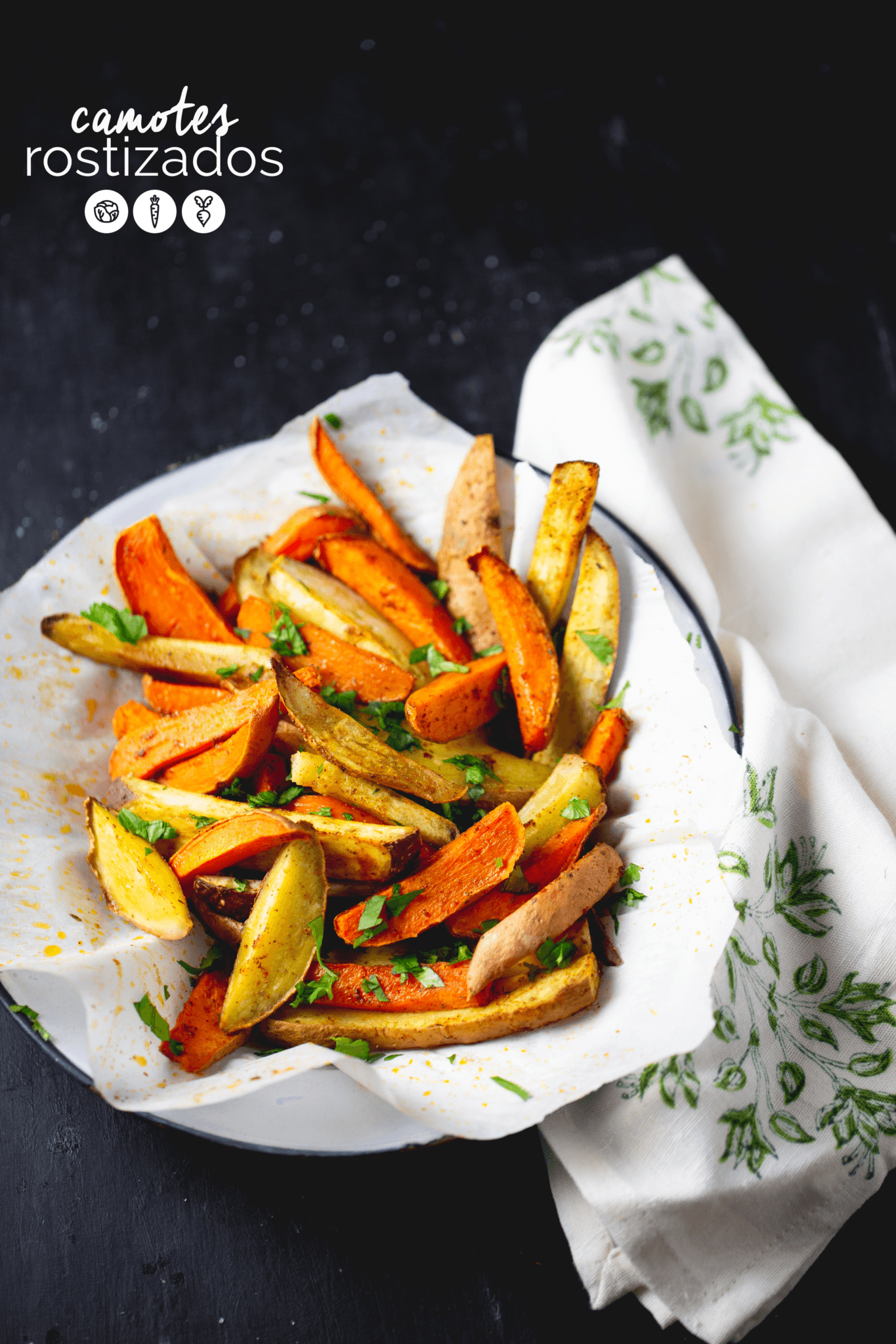 Camotes rostizados con mezcla de especies latinas